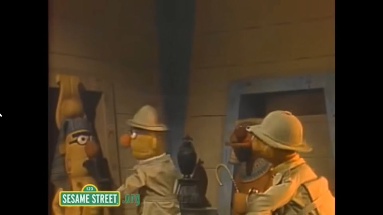 Classic Sesame Street - Bert and Ernie (Egyptian Pyramid) - YouTube