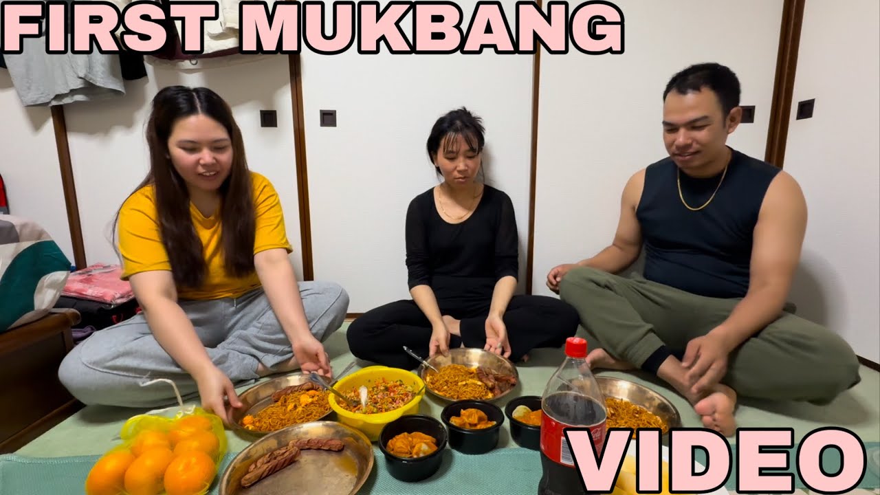 FIRST MUKBANG VIDEO !!! FUN 😊😊 - YouTube