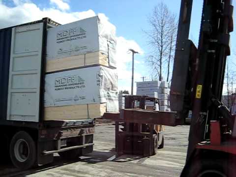 Container Stuffing - Lumber - YouTube