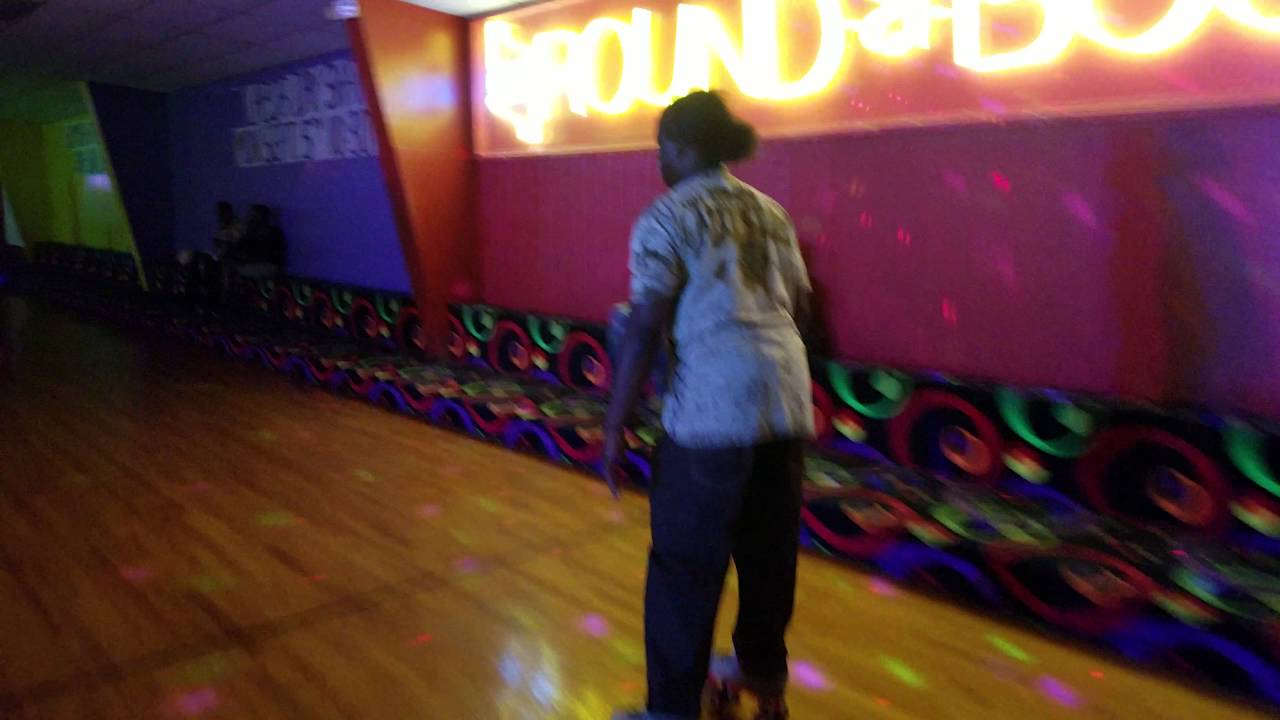 Live at the Utah roundabout skating rink fayetteville North Carolina ...