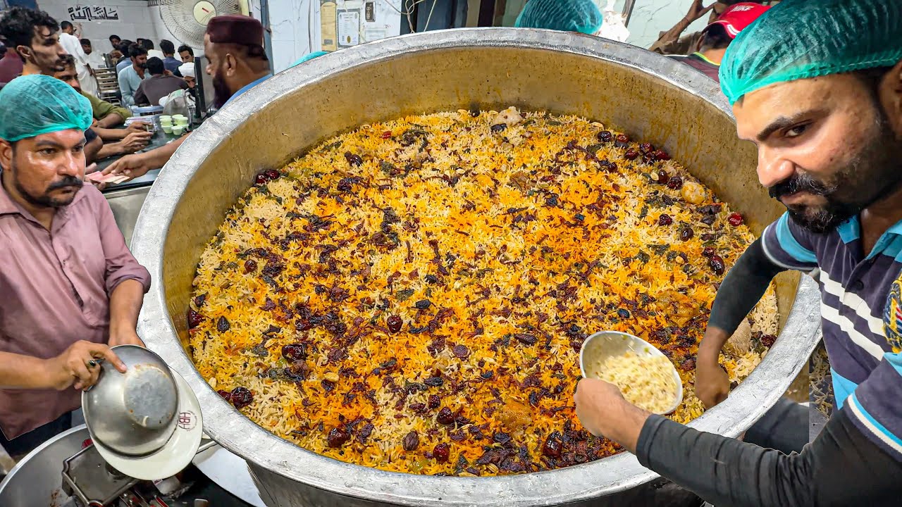 Hyderabad’s Most FAMOUS Beef Pulao – A Street Food Legend! - YouTube
