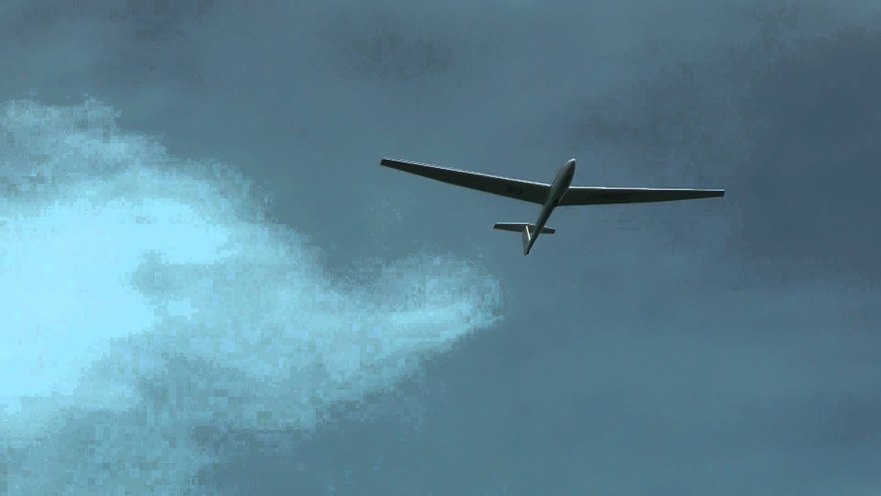 Schleicher ASK-21, G-PNGC / N3 Lee on Solent Airfield 2013 - YouTube