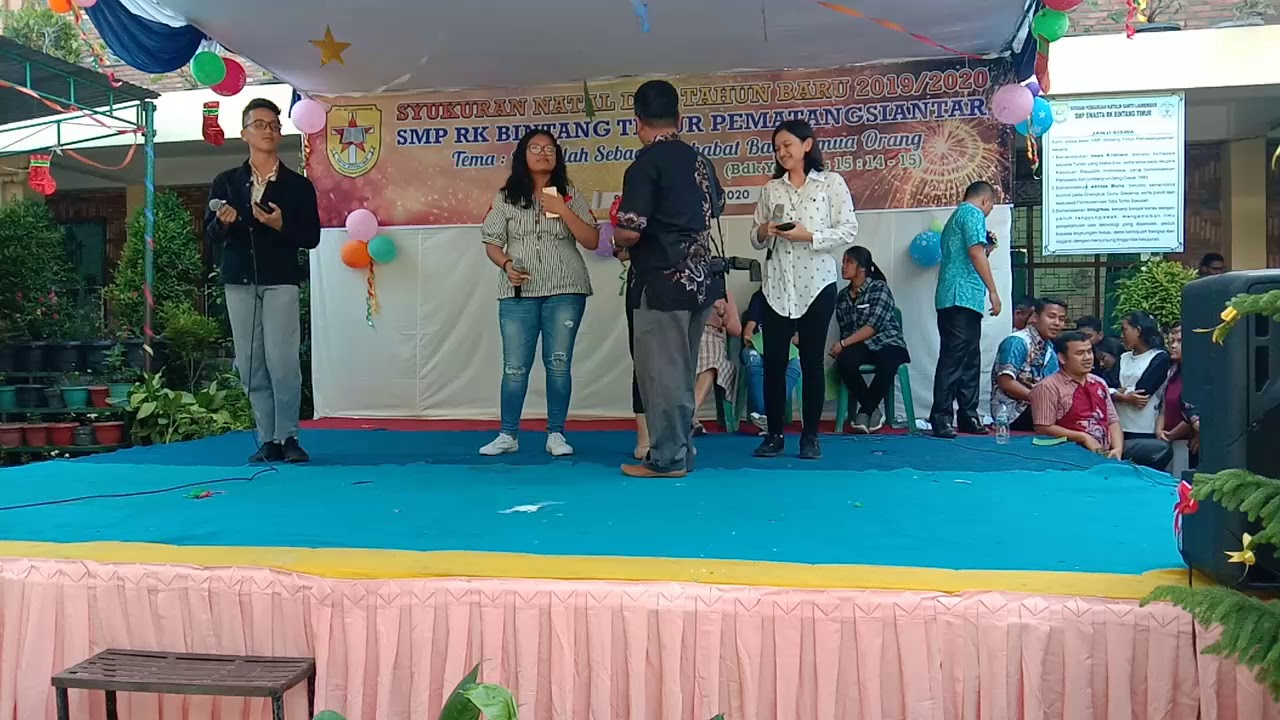 Syukuran Natal dan Tahun Baru Smp Bintang Timur Artis SMP Bintang Timur ...
