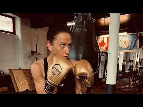 JASMINA ZAPOTOCZNA INTERVIEW - UNDEFEATED PROFESSIONAL BOXER - YouTube