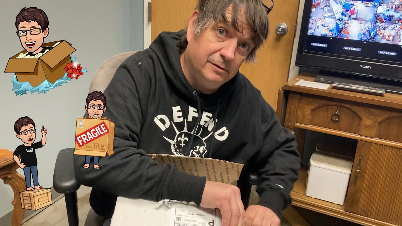 WHAT'S IN THE BOX?!?!?! Mystery Auction Unboxing Mail In Consignment ...