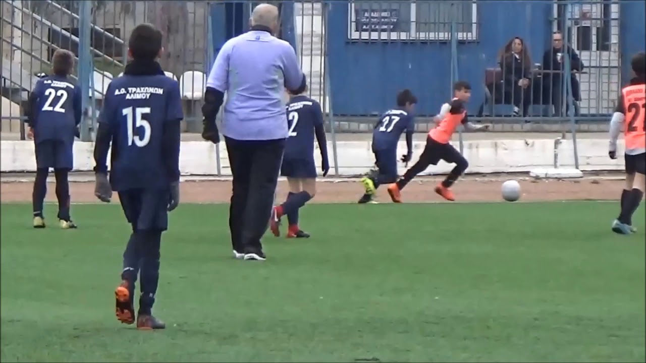 10 years old Right /center Defender of AOT Alimoy Chris Douros - YouTube