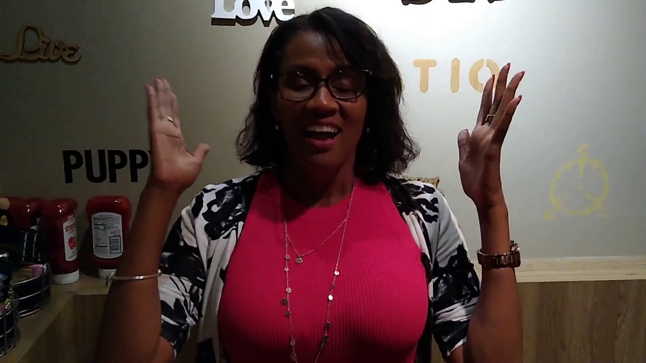 Angela Green | Testimonial | Seduire International - YouTube