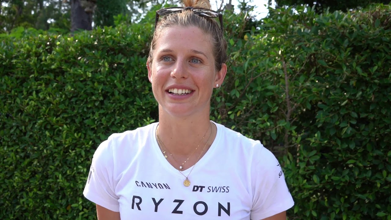 Laguna Phuket Triathlon: Imogen Simmonds is back - YouTube