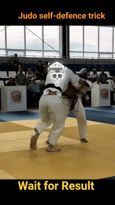 Judo self-defence tutorial 🔥⚠️ #selfdefense #martialarts #tutorial #judo #karate #streetdefense ...