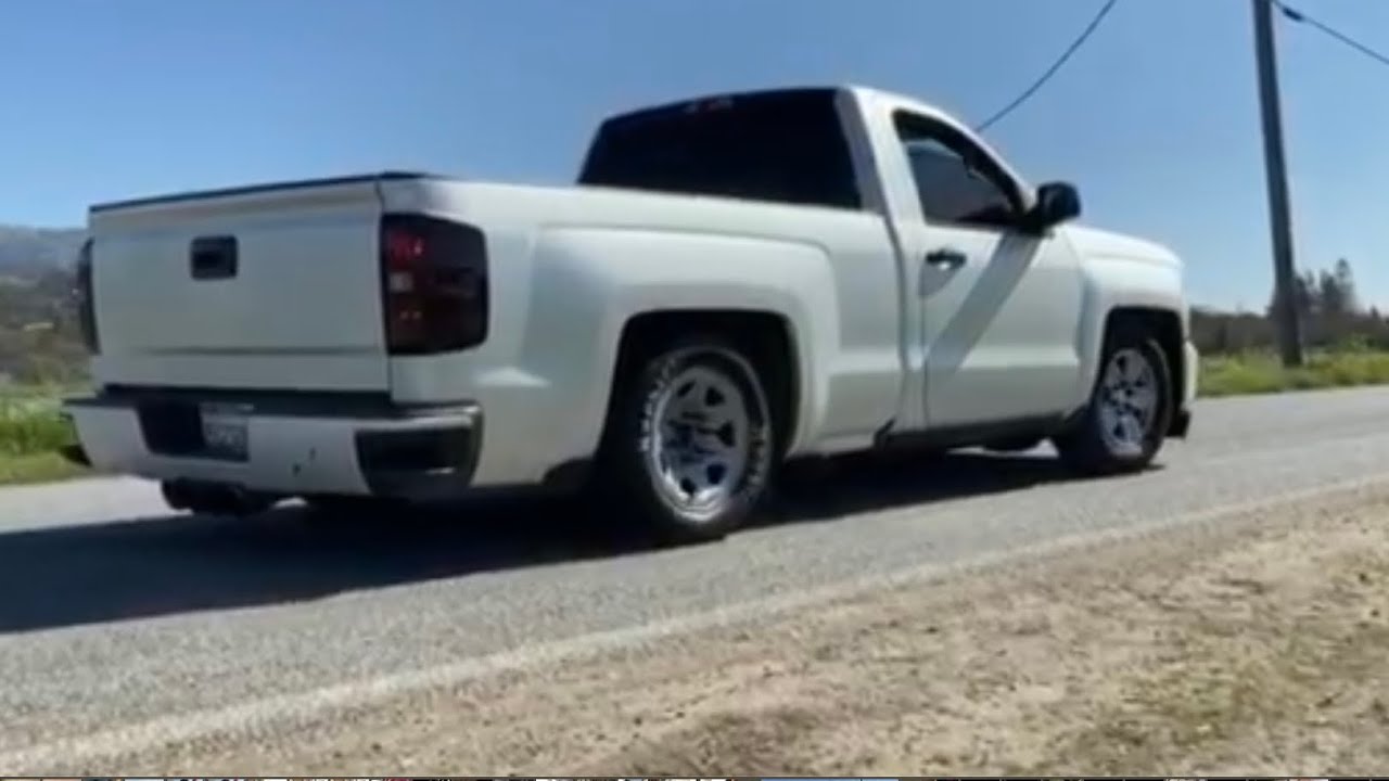 Silverado vs corvette - YouTube
