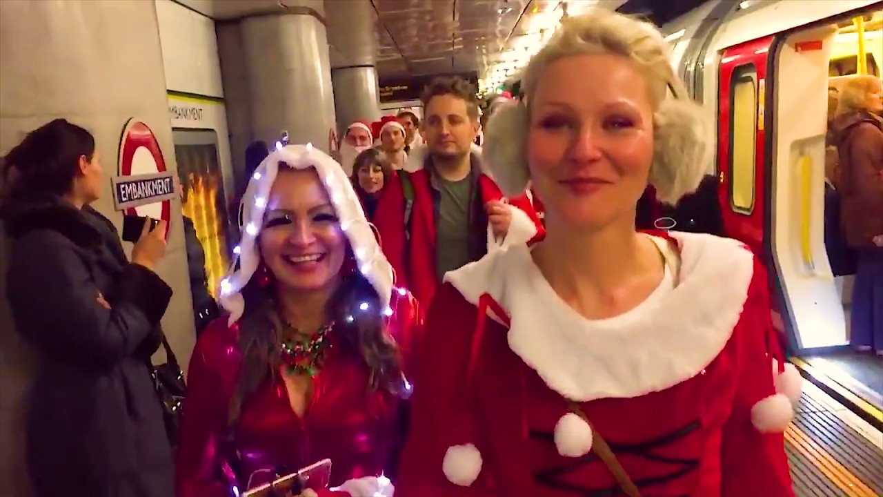 London SantaCon 2016 UK Funny Santa Dancing Christmas Celebrations ...
