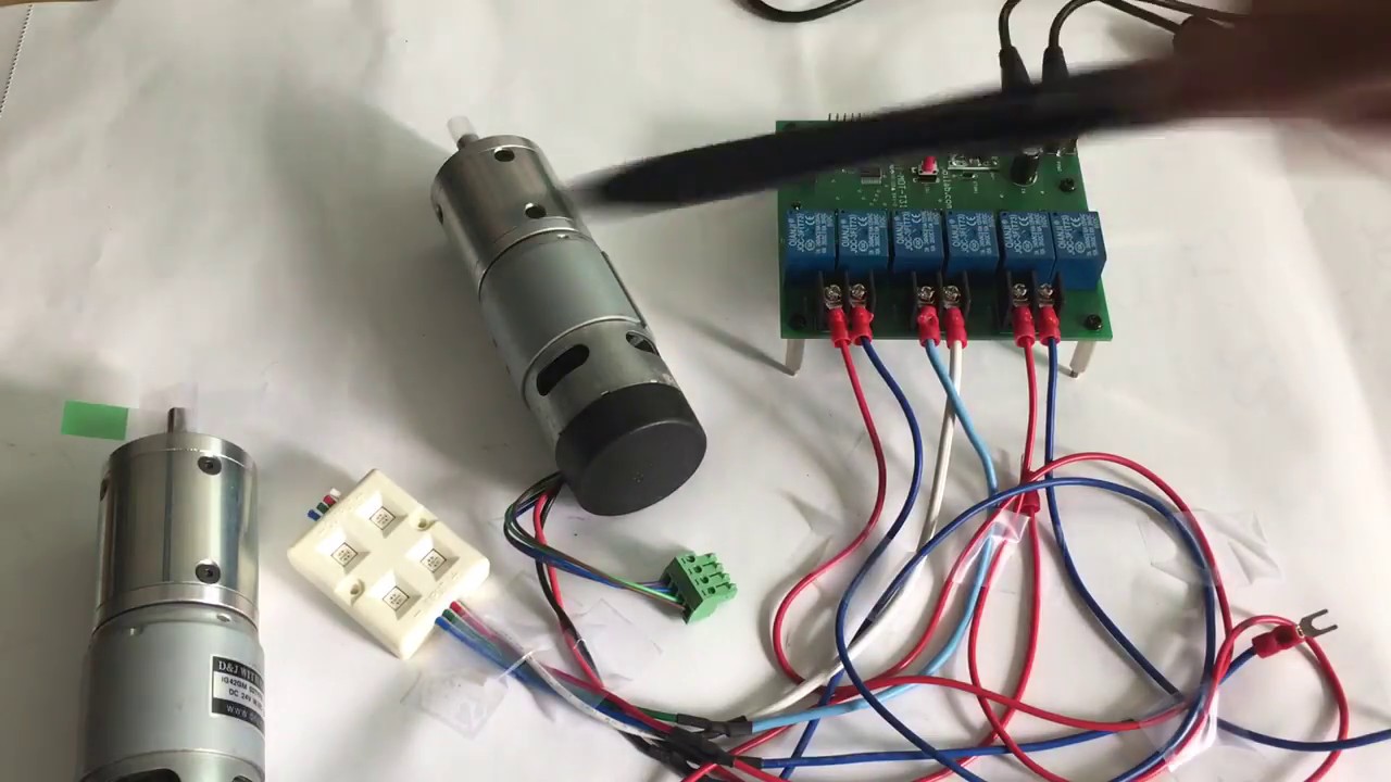 릴레이를 이용한 DC 모터 제어 : DC Motor and Relay - YouTube