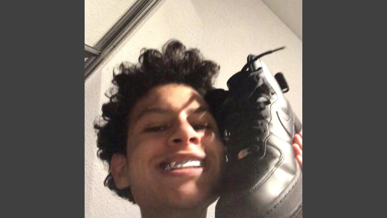 Out The Purse Freestyle - YouTube Music