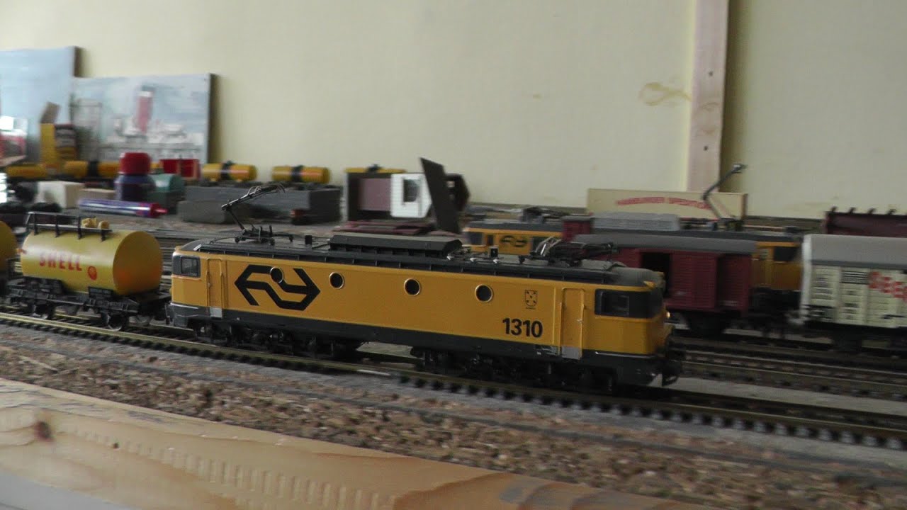 HO Rivarossi dcc NS class 1300, #1310 "Bussum"and a little coincidence ...