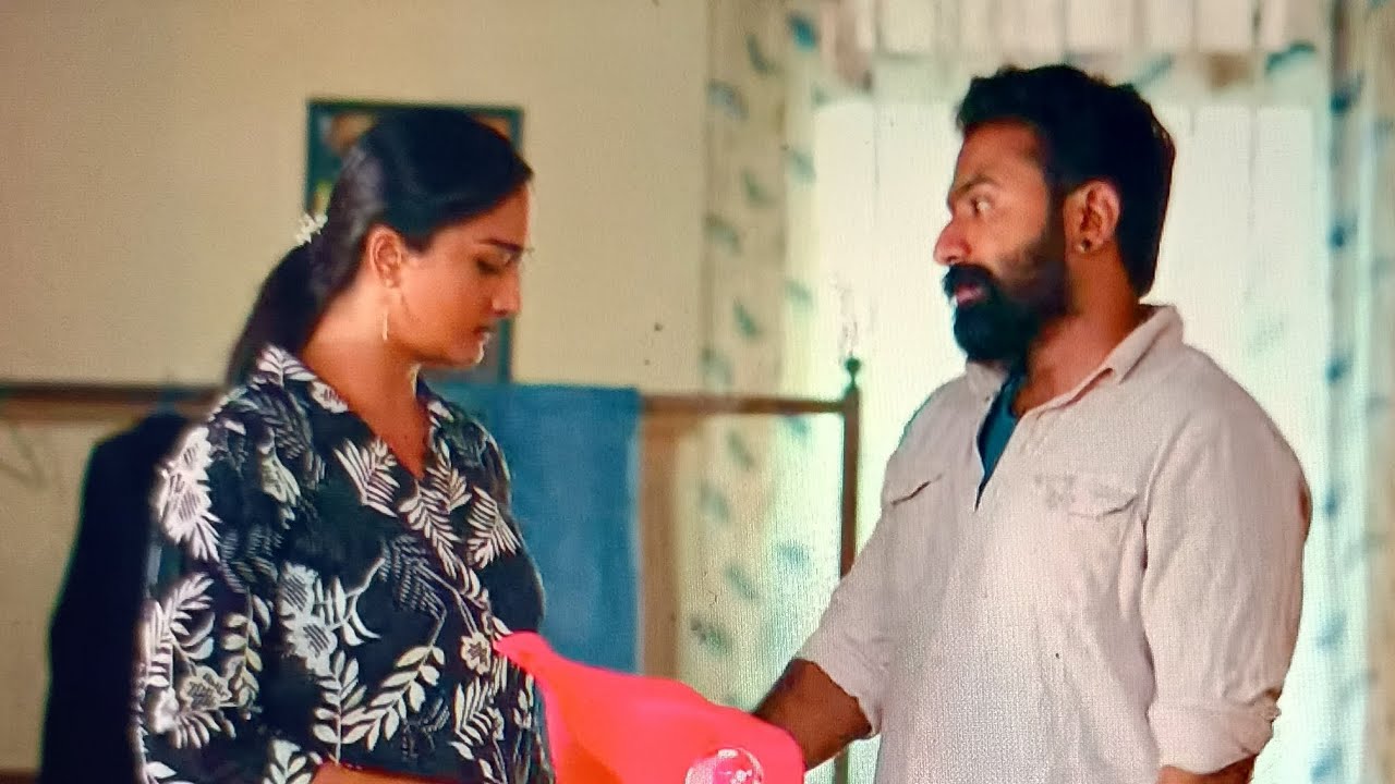 Pavithram serial വിക്രം പുതിയ ജീവിതത്തിലേക്ക് കൈകൊടുത്തു വേദയ്ക്ക് ...