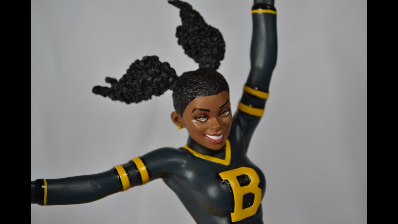DC Collectibles: DC Bombshells Bumble Bee Statue Unboxing - YouTube