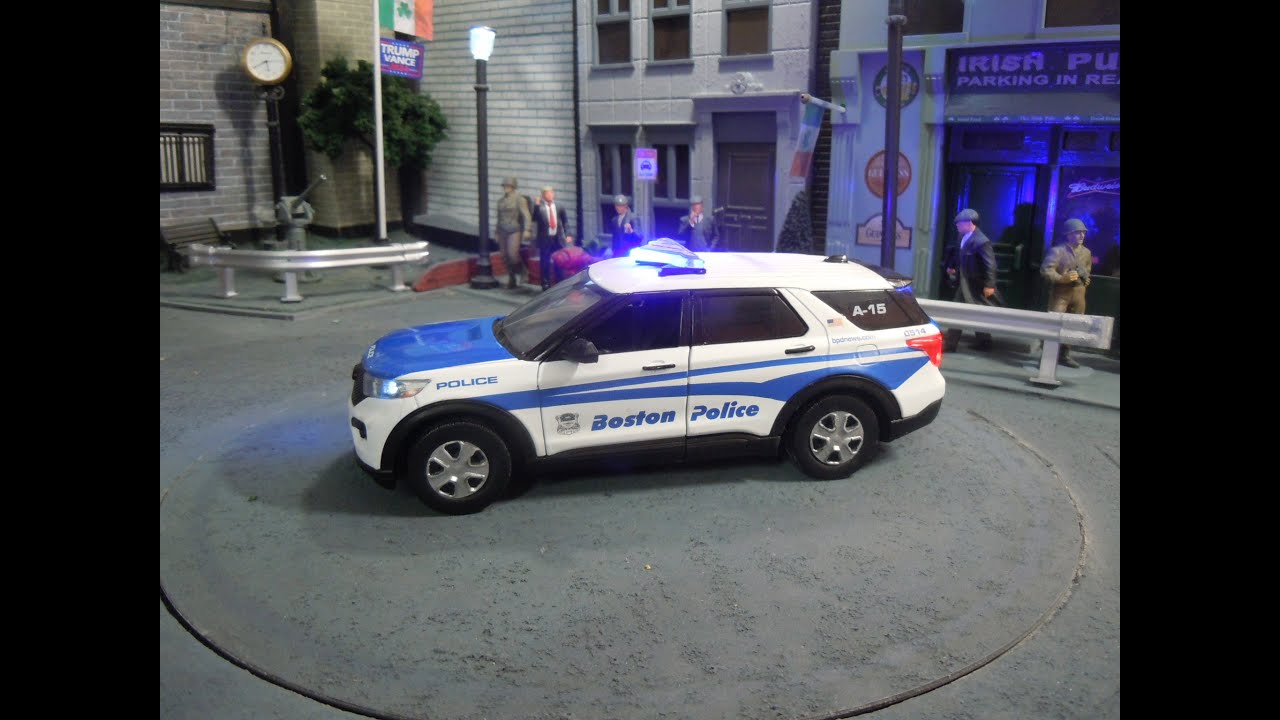 Boston Police 1/24 scale 2022 Ford Explorer with lights.Correct decals ...