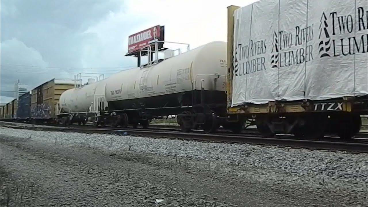 NS 3669 Leads Mixed Freight 7 25 2024 - YouTube