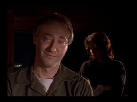 The Outer Limits: 1995 season 2 episode 16 (Deprogrammers)