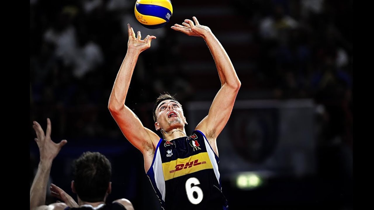 Crazy Volleyball Actions By Simone Giannelli - YouTube