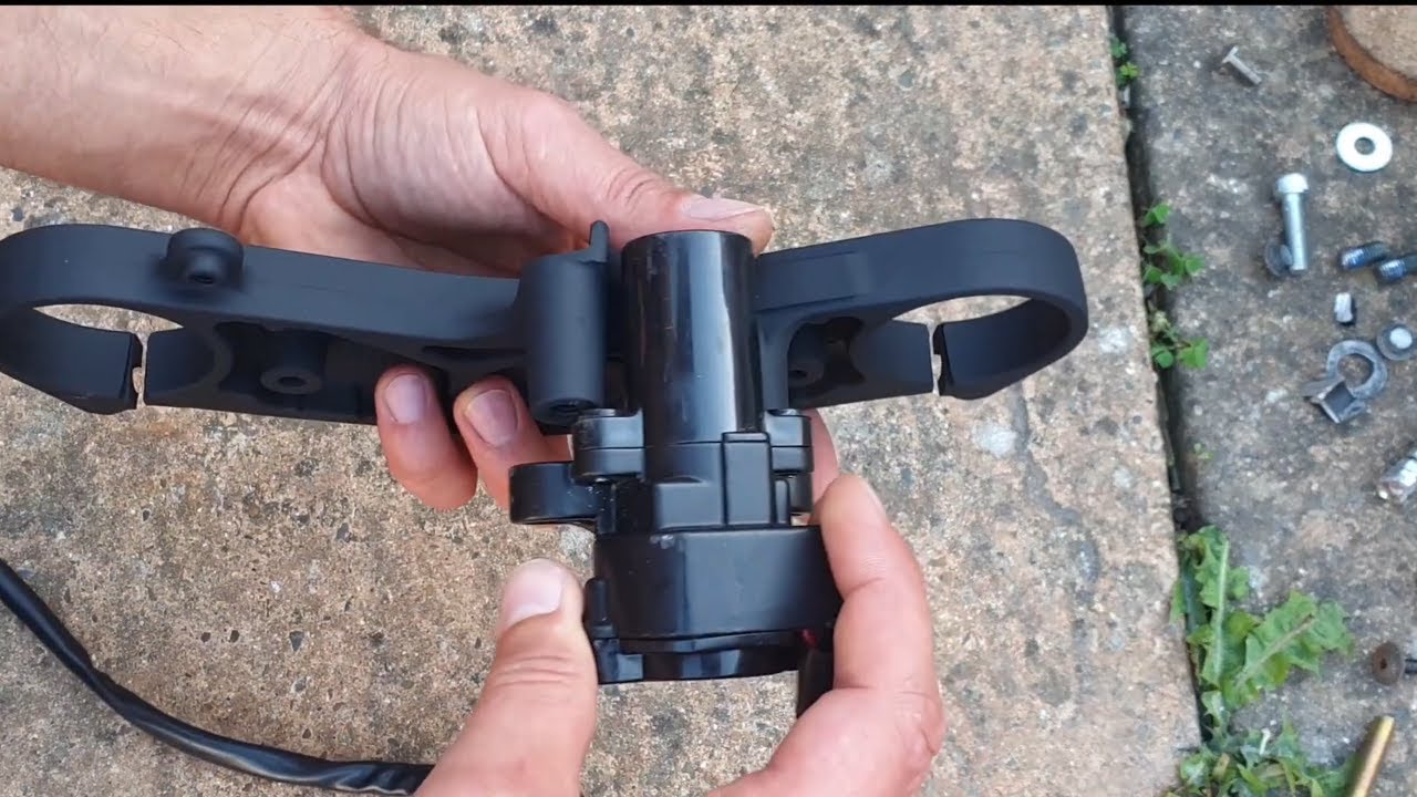 2004 yamaha r1 key replacement - YouTube