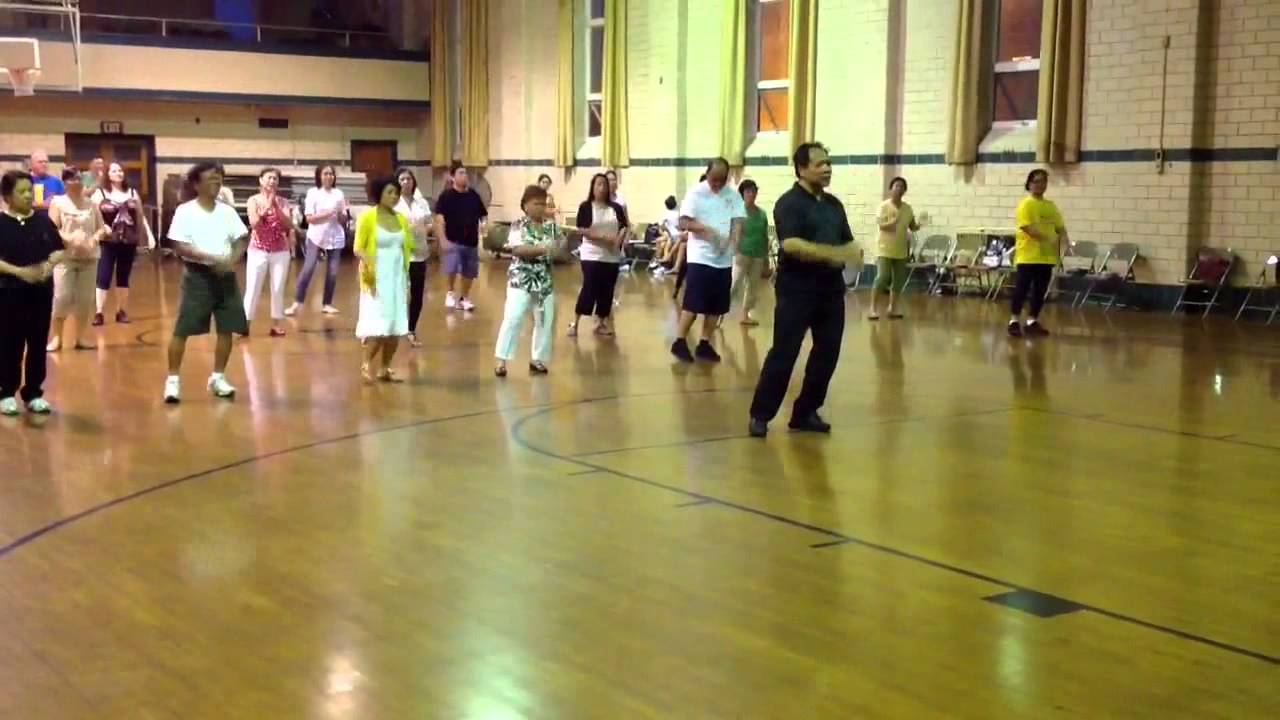 Red Hot Salsa Line Dance - YouTube