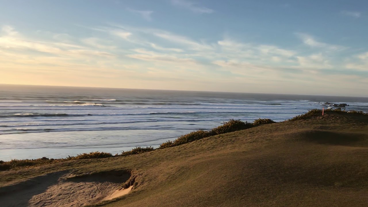 Bandon Dunes Old MacDonald sunset 7th green - YouTube