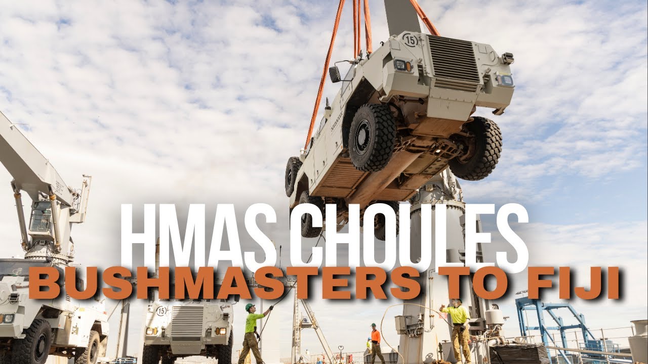 ADF | HMAS Choules - Bushmasters to Fiji - YouTube