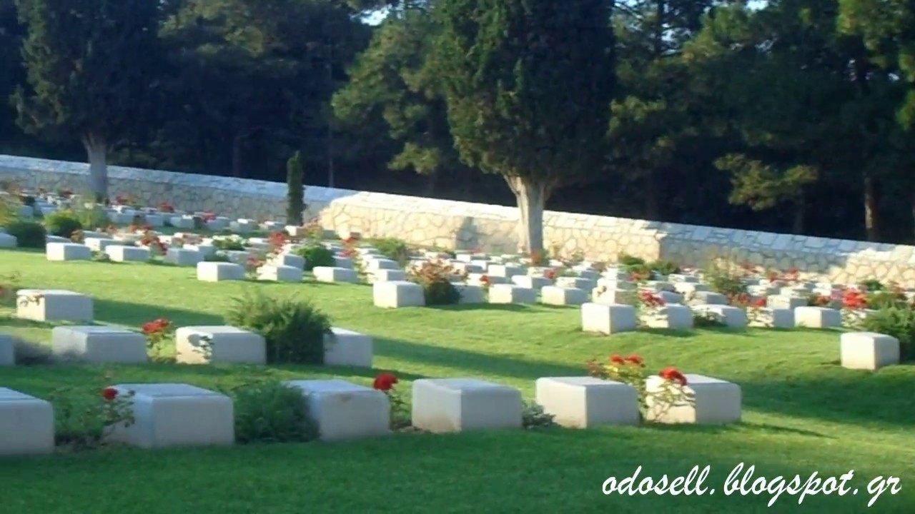 Το βρετανικό στρατιωτικό νεκροταφείο στο Πολύκαστρο - YouTube