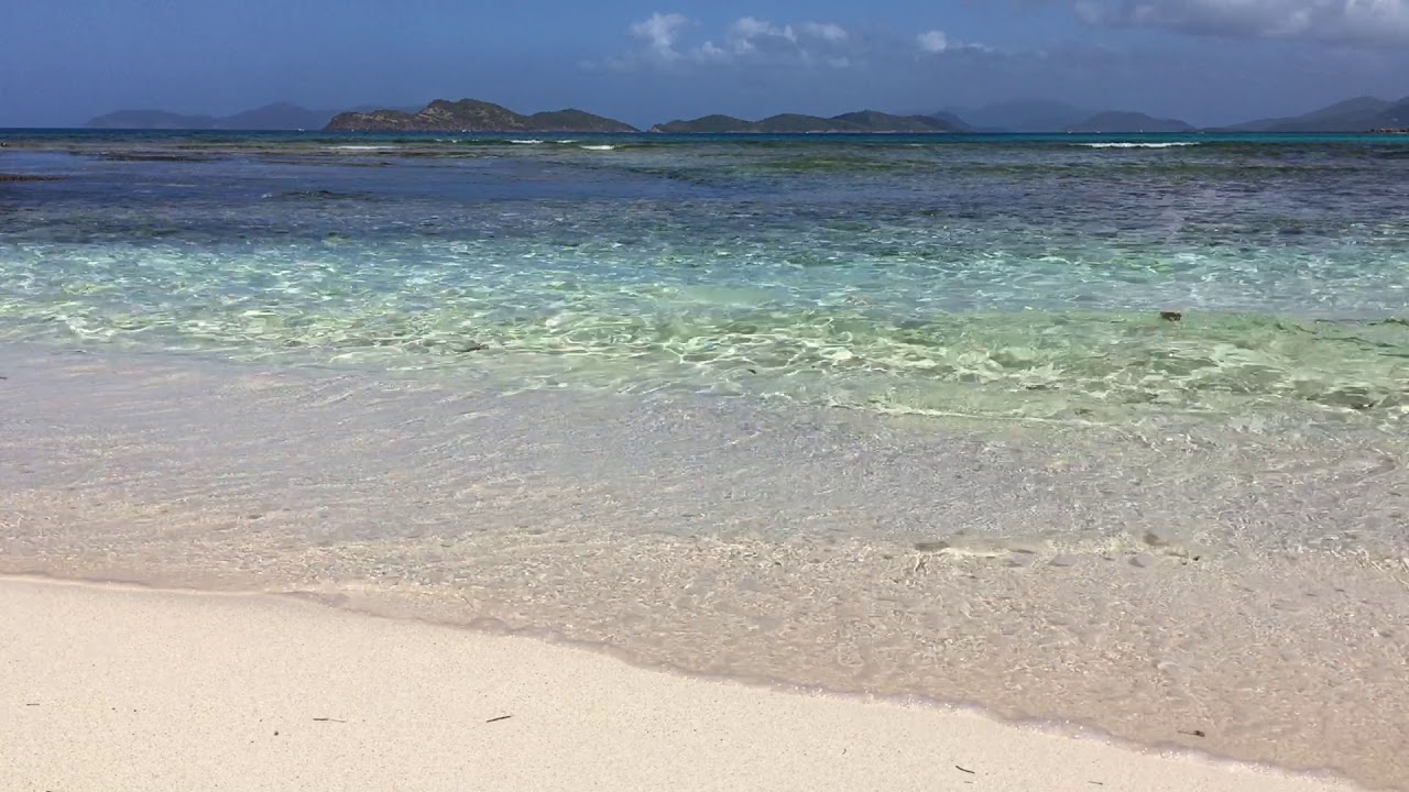 Explore the Virgin Islands: Crystal clear Lindquist Beach, St. Thomas ...