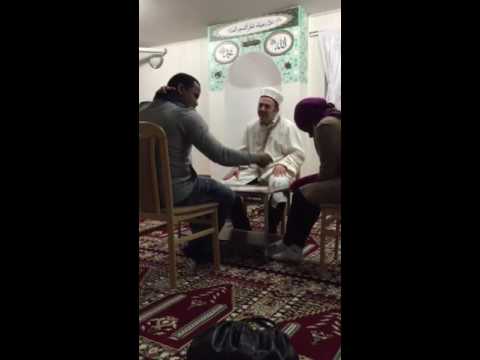 İhtida Töreni Kelimei Şehadet Getirerek Müslüman Oldu