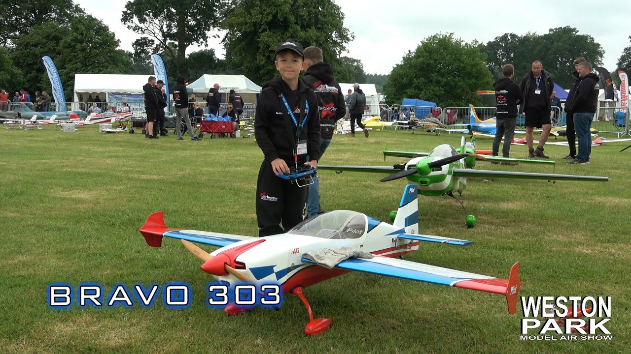 Pilot-RC Extra NG 78in (1.97m) - Az Aerosport Jnr Squad Nathan Rigby ...