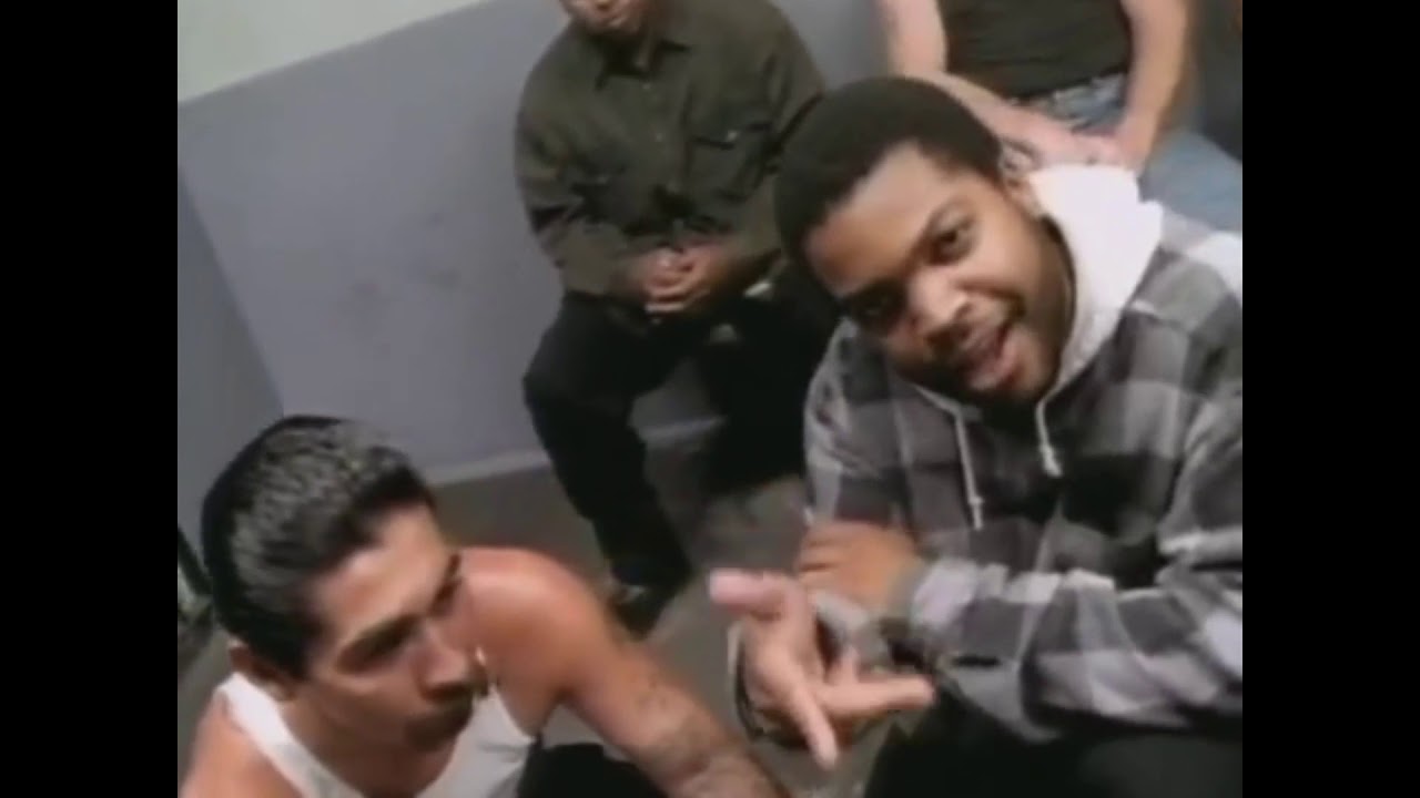 Prison Party Hard Looking Stripteaser and Cocksucker Ward Hooker big tray deee - YouTube