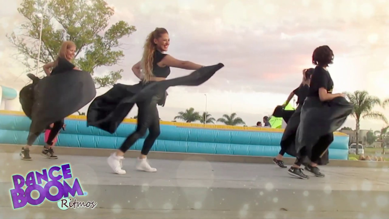 Danza Negra por DANCE BOOM - YouTube
