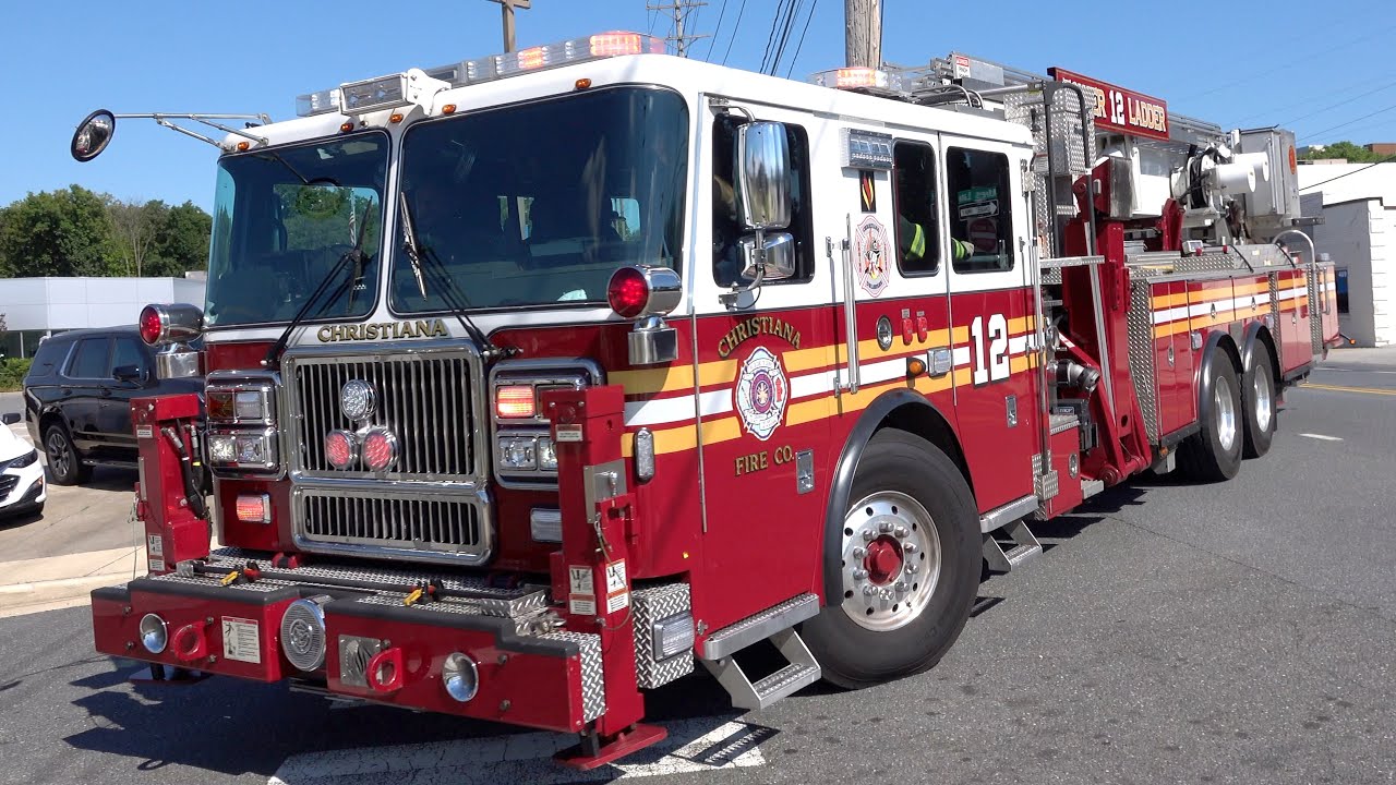 Christiana Fire Company Tower 12 Responding - YouTube