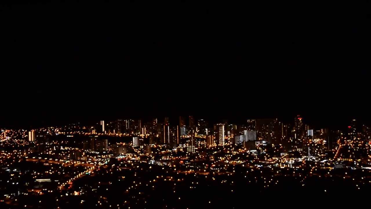 Hawaii "Tantalus Mountain" Night view - YouTube