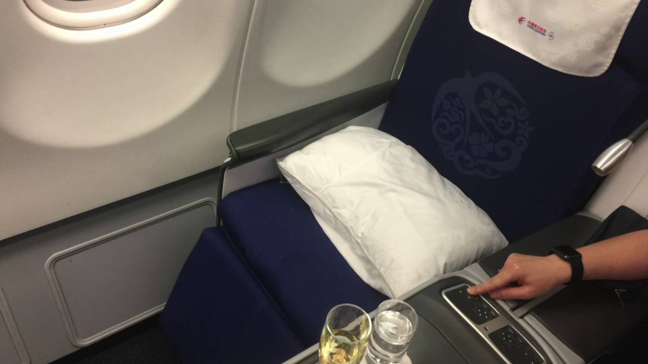 Business Class - China Eastern Airlines (MU592, Moscow - Shanghai ...