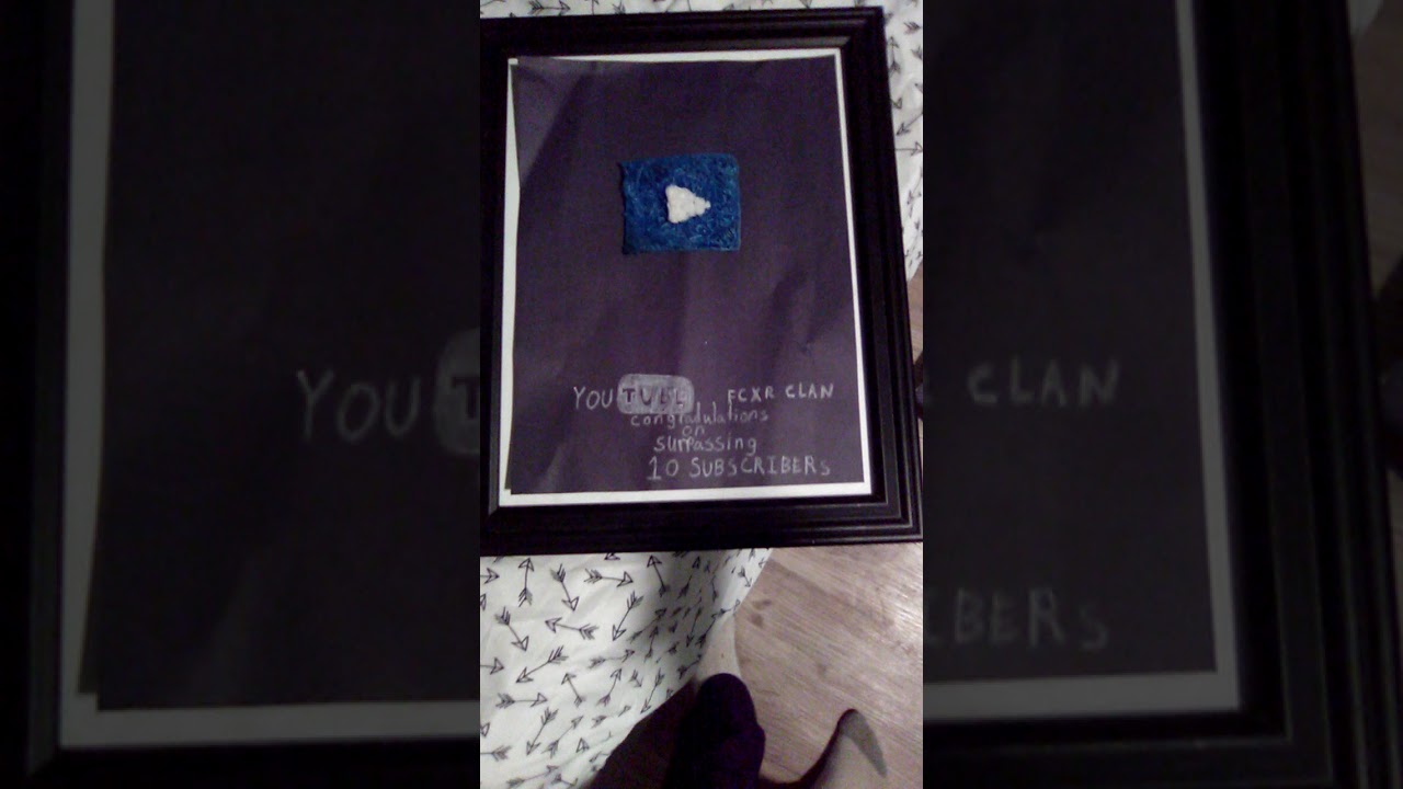 10 SUBSCRIBER PLAY BUTTON - YouTube