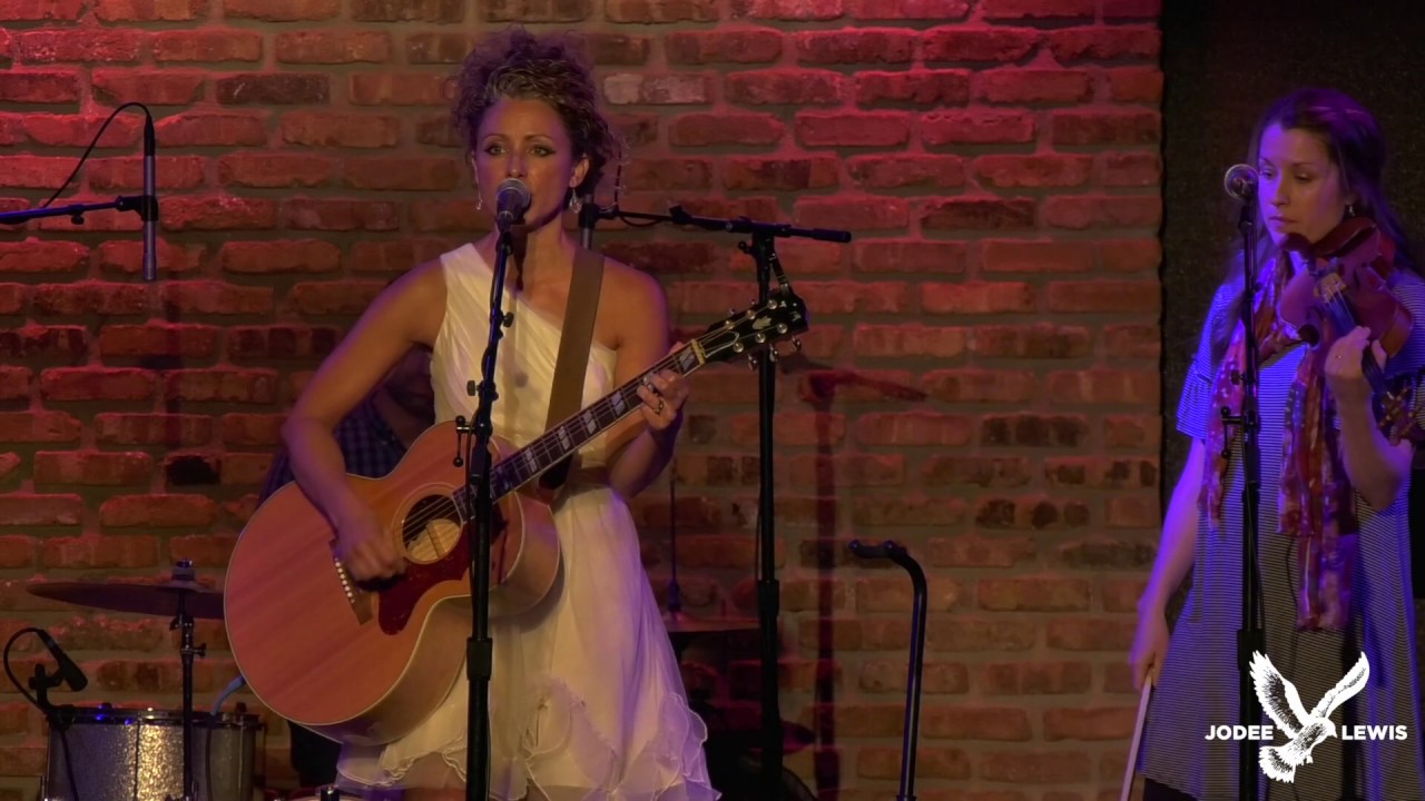 Jodee Lewis City Winery 2019 "Buzzard's Bluff" - YouTube