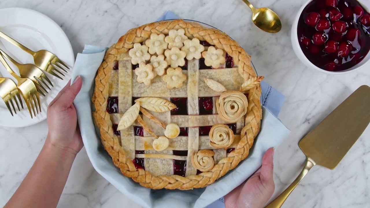 Pie Decorating with E.D.SMITH - YouTube