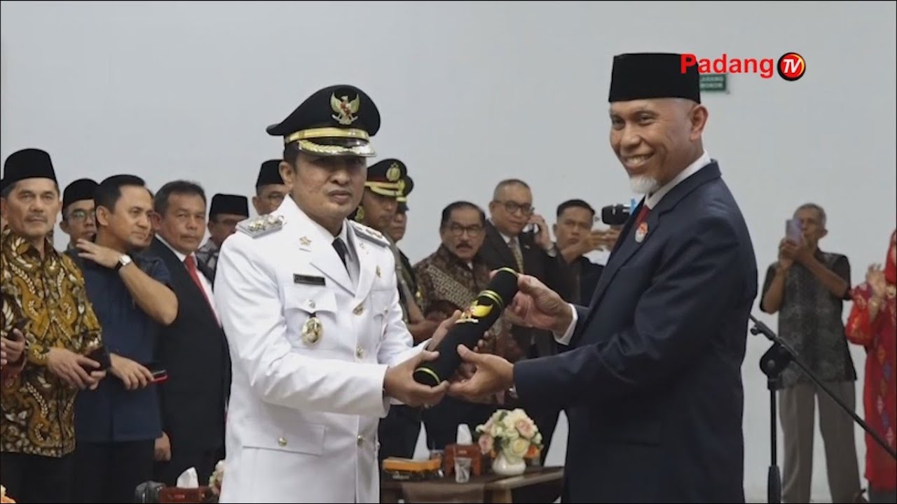 Wakil Walikota Kota Padang Ekos Albar Resmi Dilantik Oleh Gubernur ...