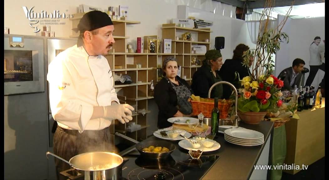 Chef Antonio Sciullo - Tortelli con salsa tartufata - YouTube