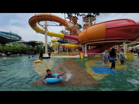 Splash Mania Waterpark Gamuda Cove Selangor - YouTube