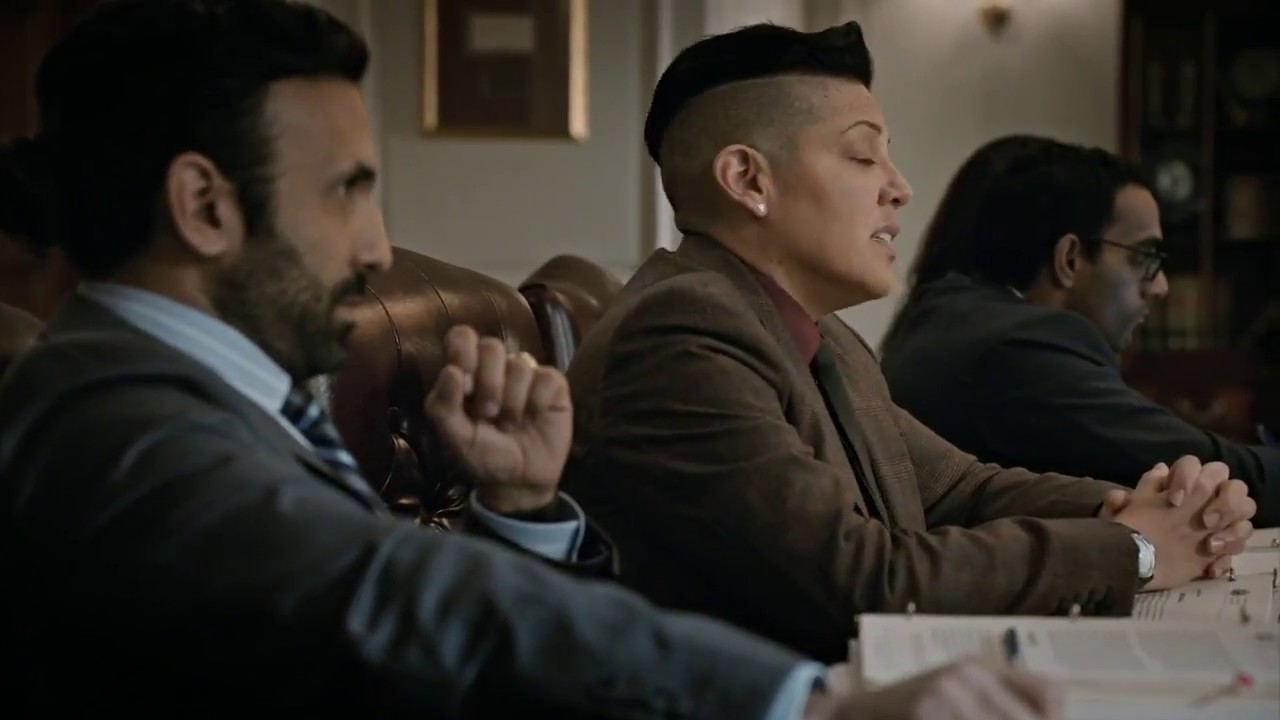 Sara as 'Kat Sandoval' S04E17 - YouTube