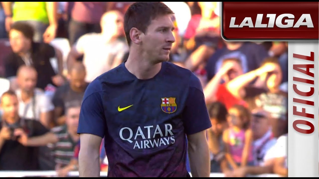 Lionel Messi chutando a puerta durante el calentamiento - YouTube