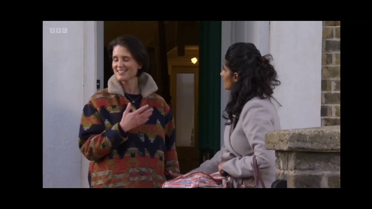 (83)Suki leaves the slater household and Eve is left confused - YouTube