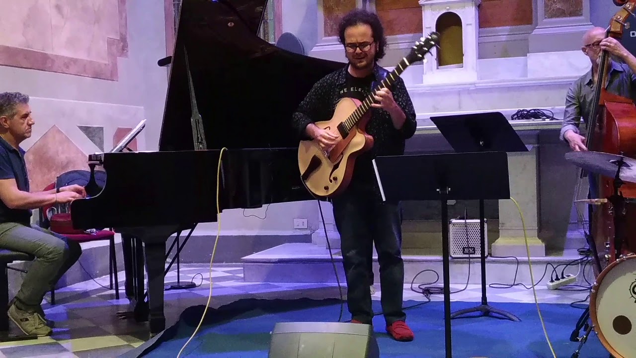 "Invitation" D'Angelo/Grossi/Pareti/Petreni - YouTube