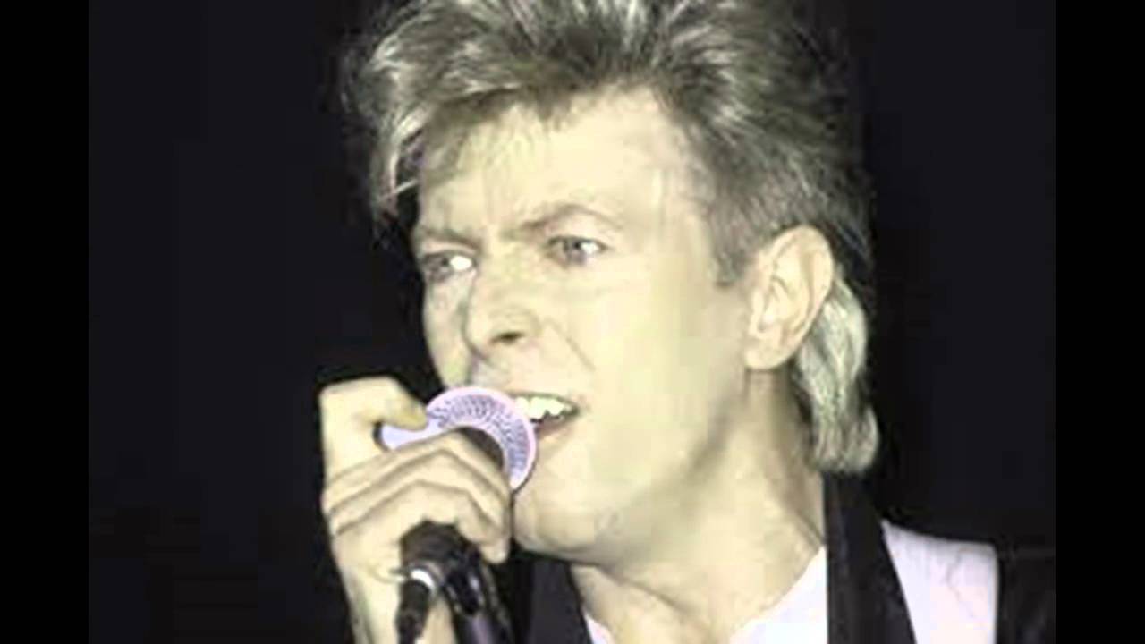 Tony Mallett sings Let's Dance - YouTube