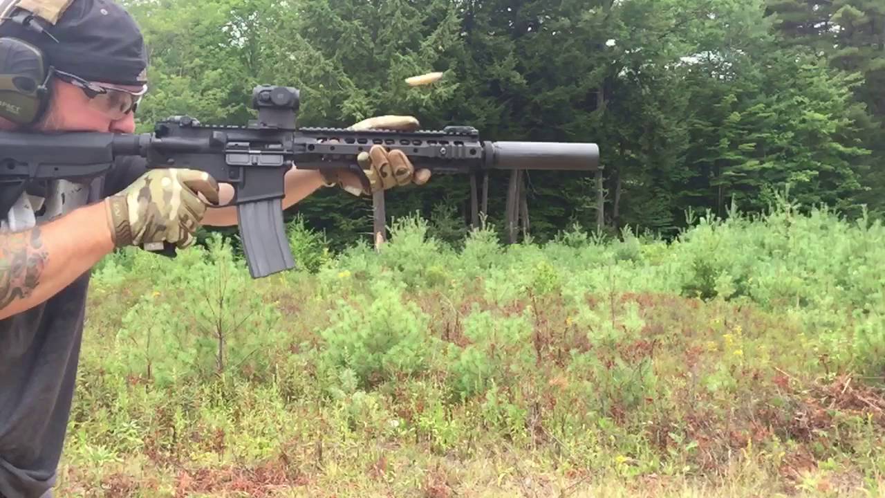 Bcm/Kac 11.5" Sbr Silencerco omega slow motion - YouTube