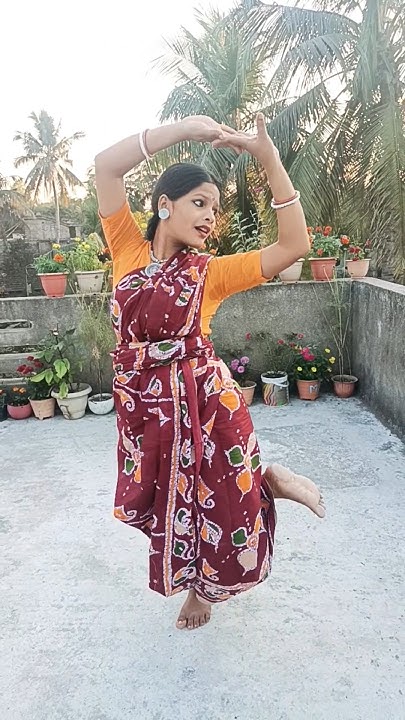 Songo Chara kore Sokhi #dance #youtube shorts # trending song - YouTube